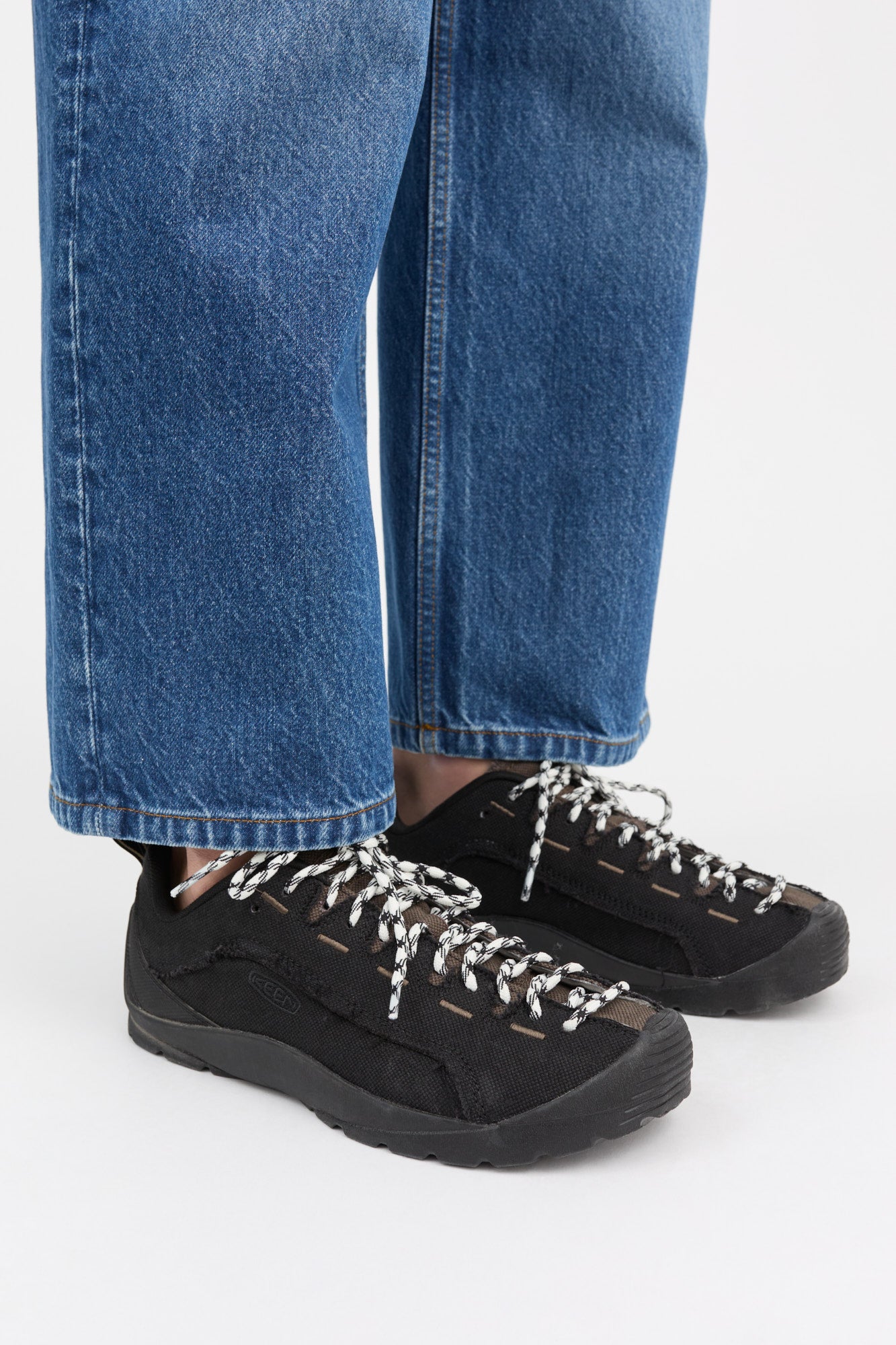 Skall Studio – Skall Studio ENG